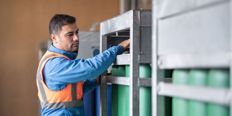 Why Lab Gas Generators Are a Safe Choice | Lab Manager