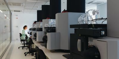 Damon Anderson, PhD Author Profile | Lab Manager