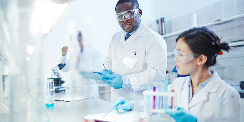 Magazine Issue - June 2022 | Embracing Safety Leadership | Lab Manager